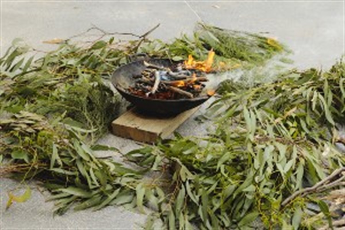 Smoking Ceremony and Yarning Circle at Maidstone Community Centre ...