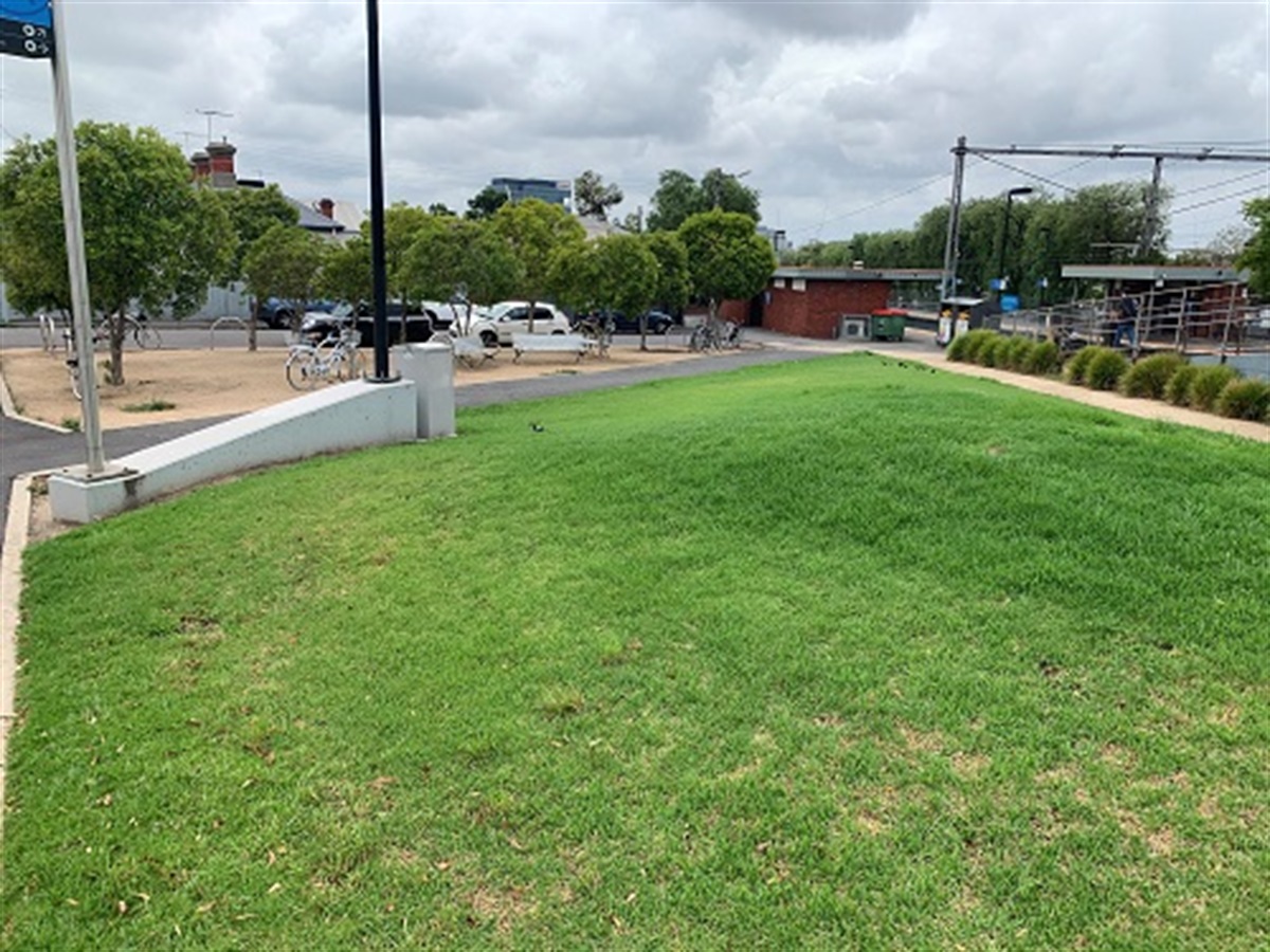 Seddon Station Park - Maribyrnong